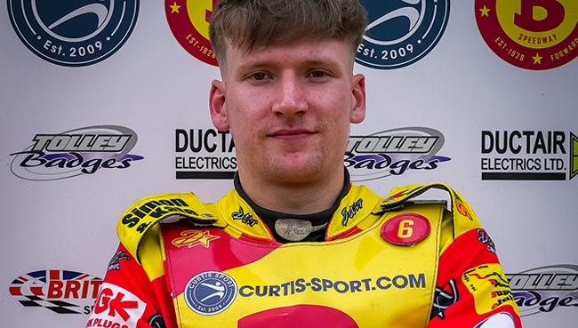 POOLE TURN TO THOMPSON - Speedway Star : Weekly Speedway Magazine and Xtra